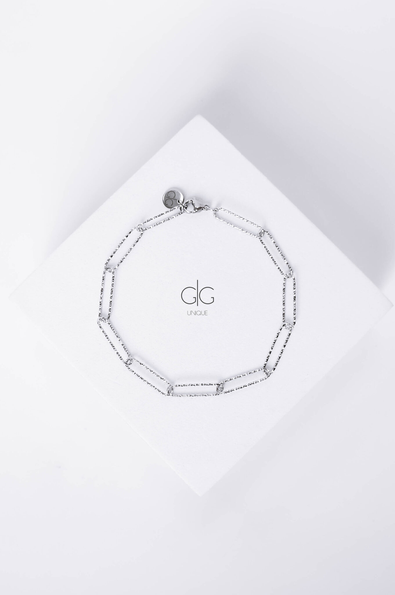 Minimal line jewelry Archives | GG UNIQUE